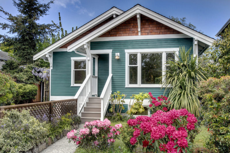 How to Give Your Home a Makeover Using Only Paint